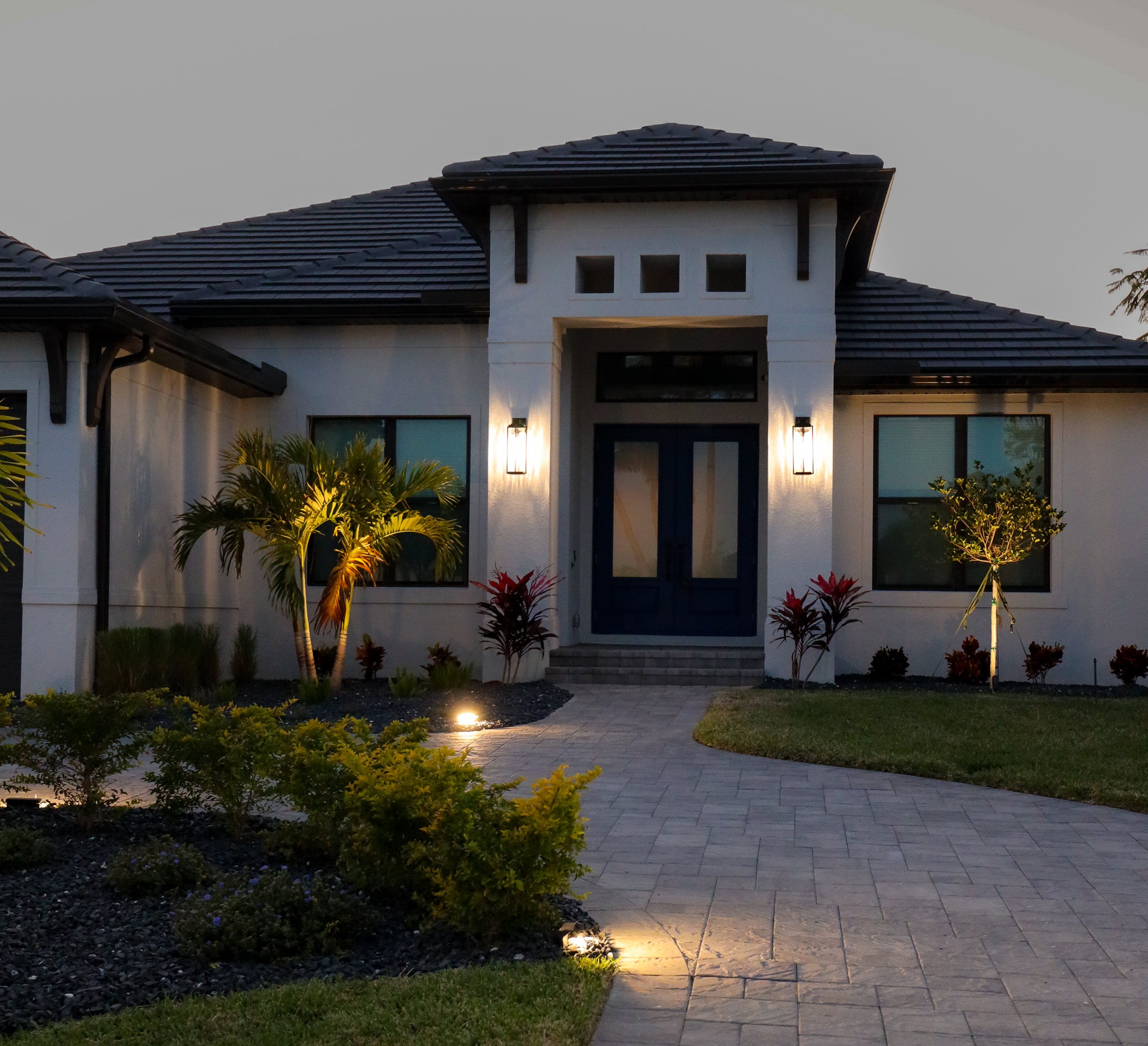 Landscape Lighting Design - Artistic Visions Landscape Lighting